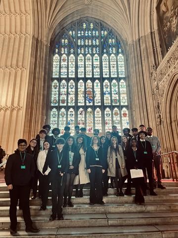 Highlights Nov/Dec - Pinner High School