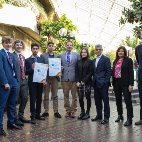 Prize winners! - Pinner High School